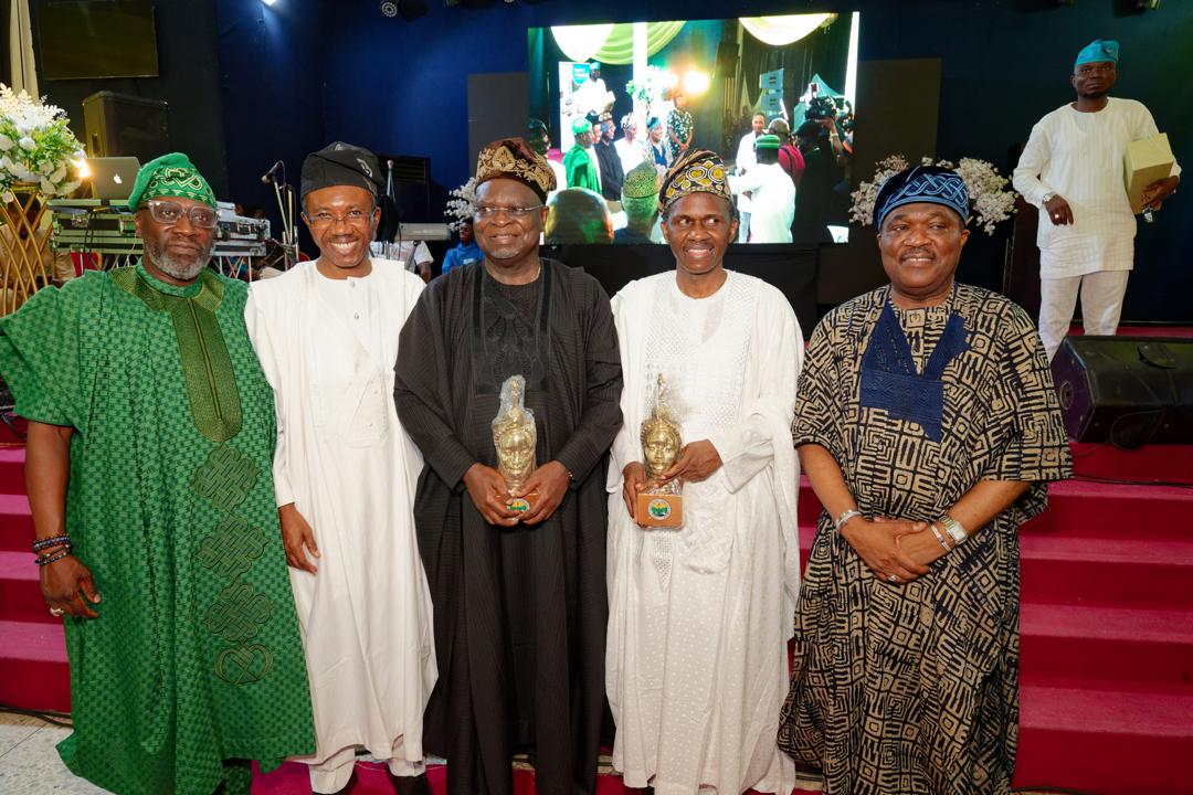 Segun Osoba, Akande, Talabi, Ashiru, Tegbe, others pour encomium On Dr ...